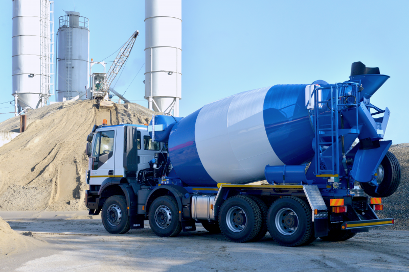 Betonmischer Stier - LKW BLYSS